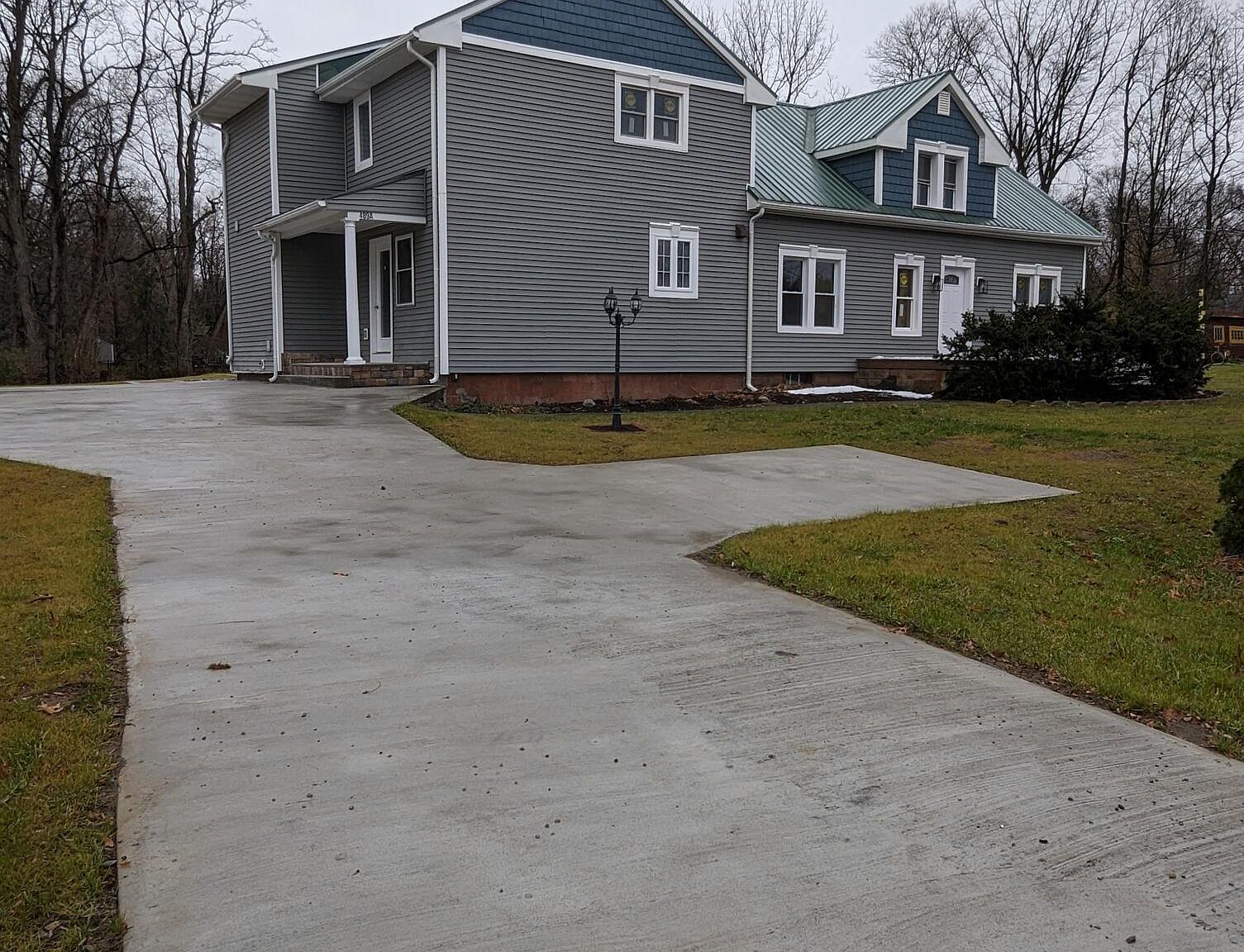 489 Grooms Rd, Clifton Park, NY 12065 | MLS #202329157 | Zillow