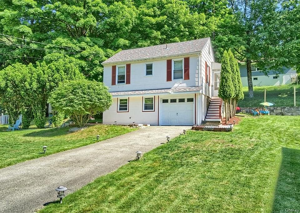 47 Red Mill Road, Cortlandt Manor, NY 10567 | Zillow