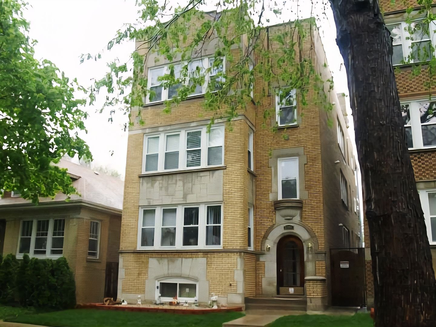 5749 N Spaulding Ave #G, Chicago, IL 60659 | Zillow