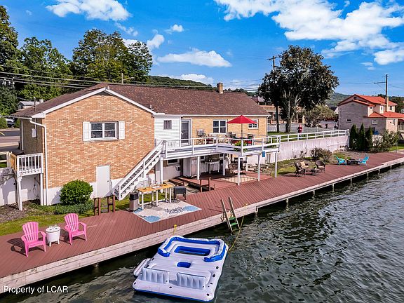 46 Lakeside Dr, Harveys Lake, PA 18618 | MLS #24-184 | Zillow