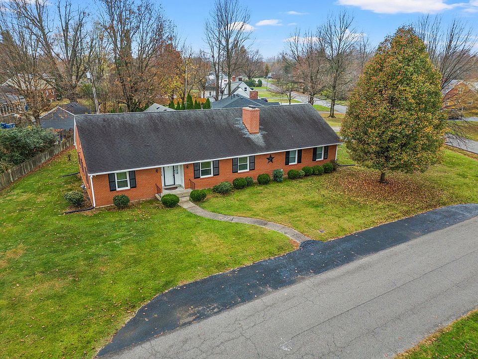 316 McDowell Dr, Danville, KY 40422 | Zillow