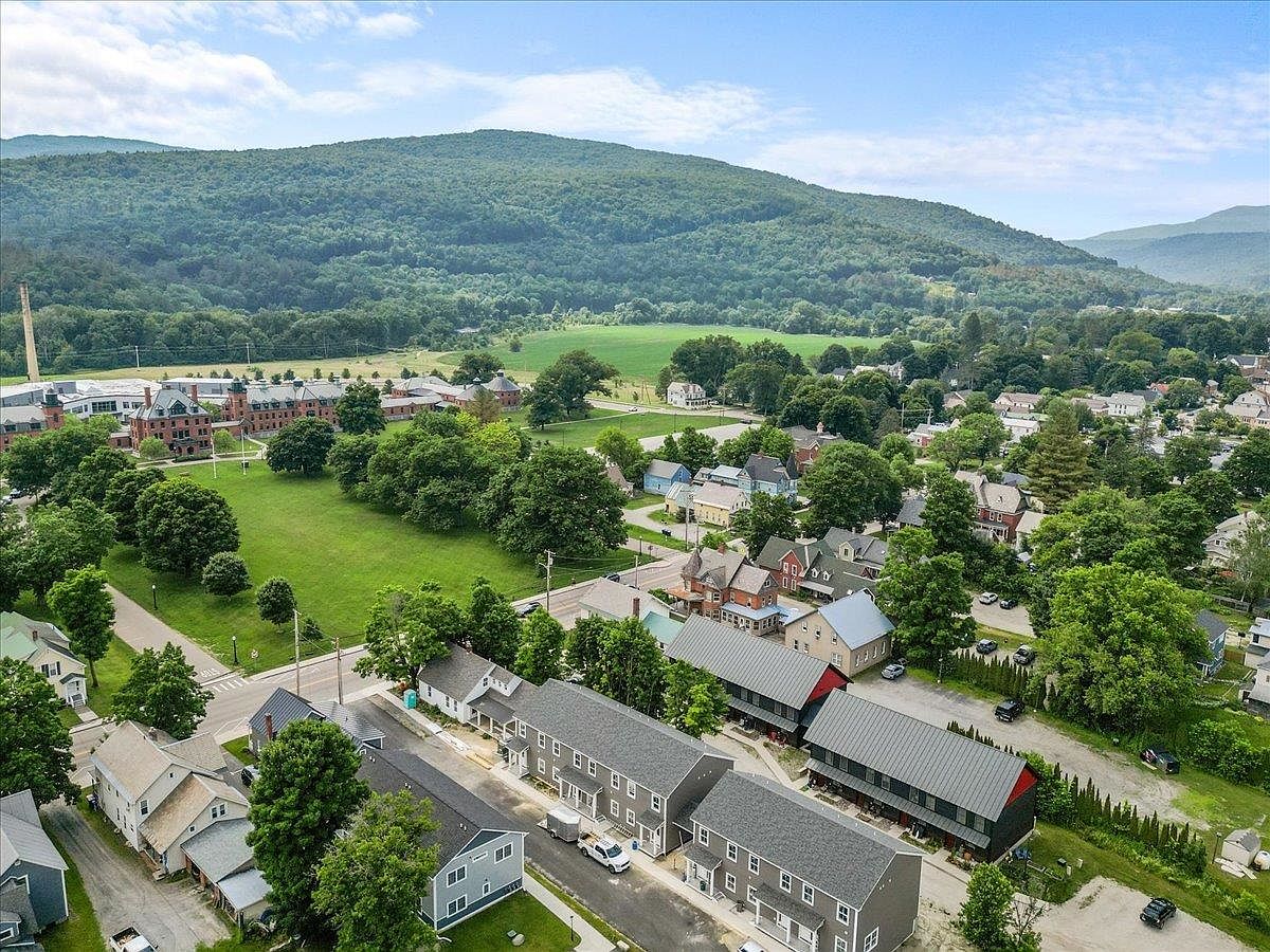 31 Gardner Lane, Waterbury, VT 05676 | Zillow