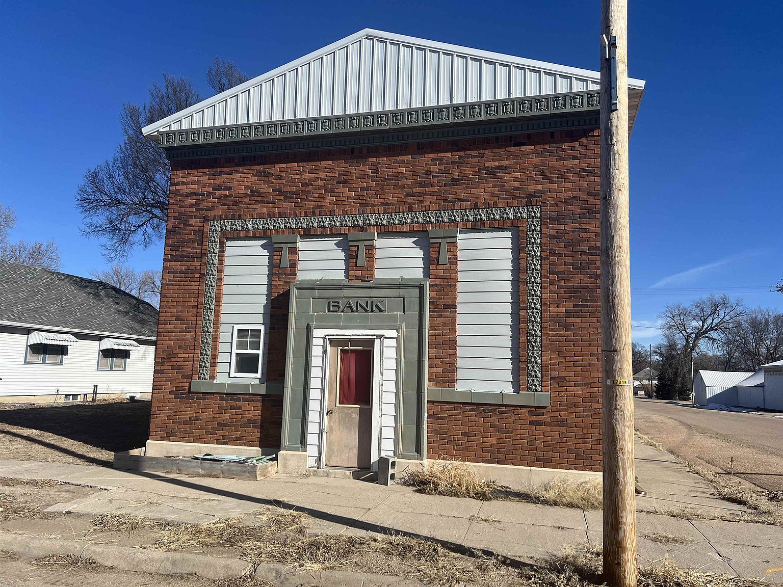 9685 S Main Ave, Holstein, NE 68950 | Zillow