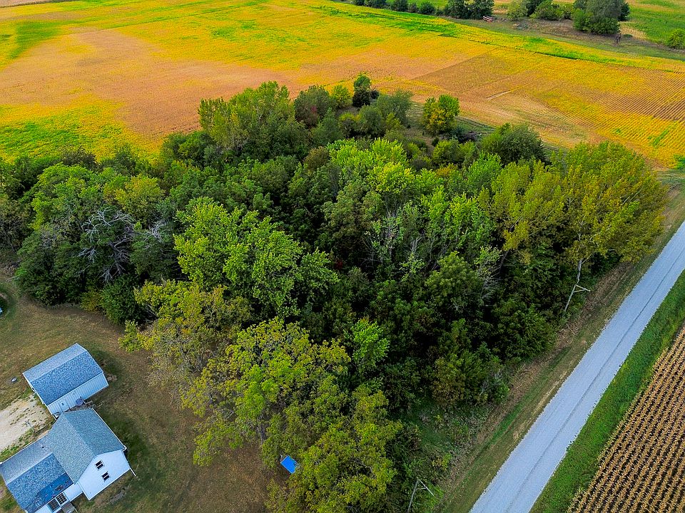 733 Eakle Rd, Harmon, IL 61042 | Zillow