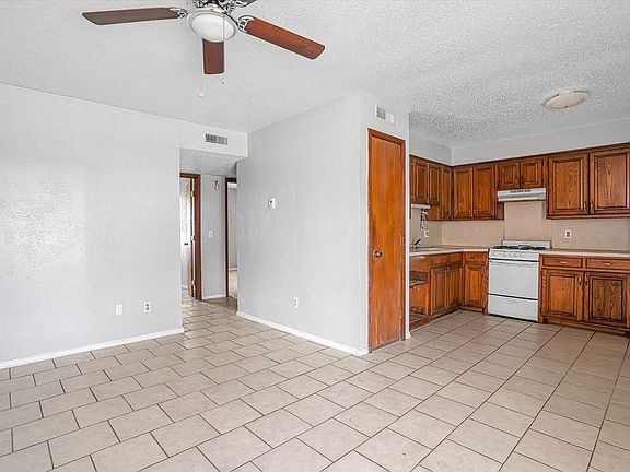 300 E Grand Ave #3, Davidson, OK 73530 | Zillow