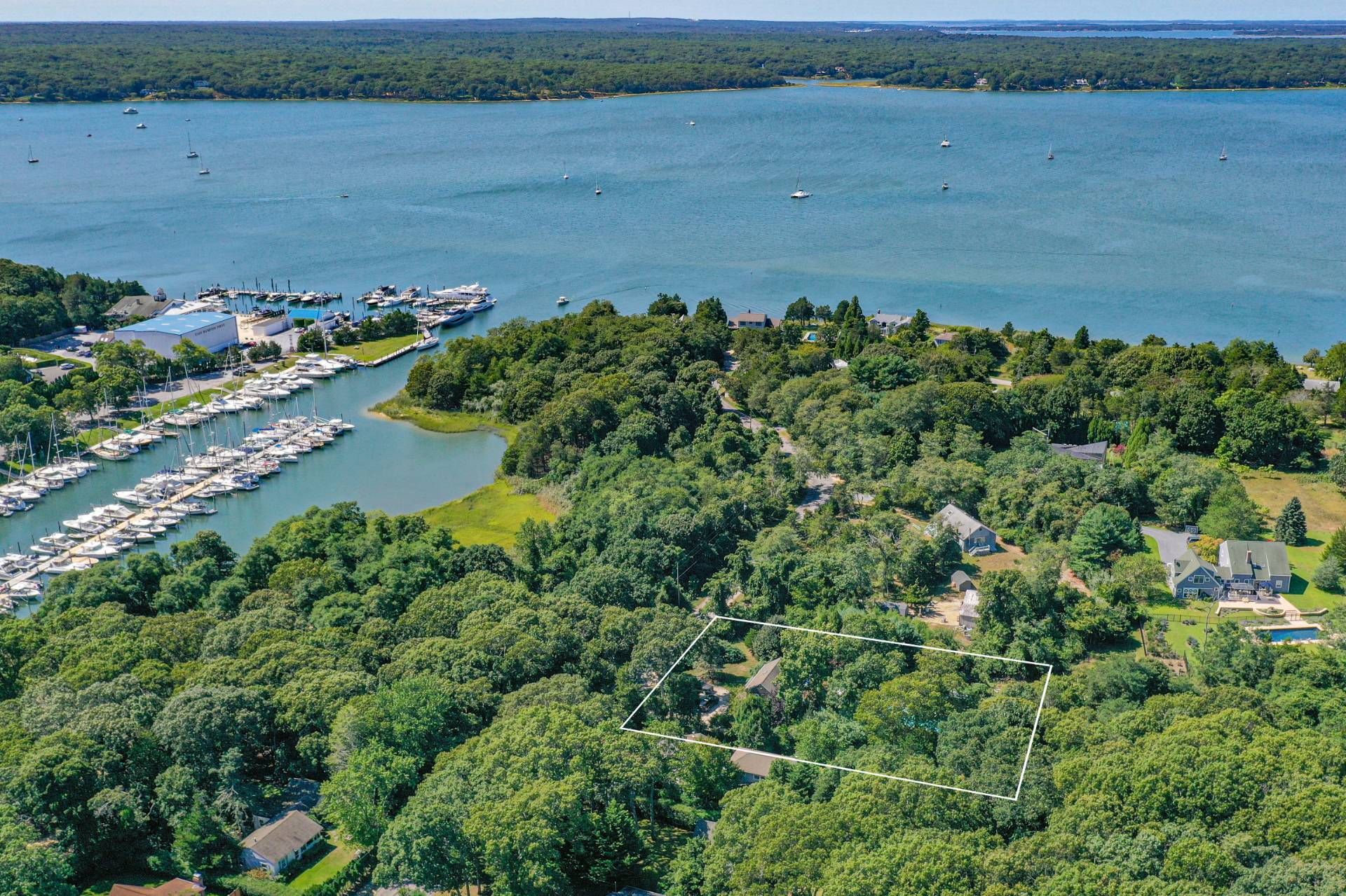 23 Squaw Rd, East Hampton, NY 11937 | Out East