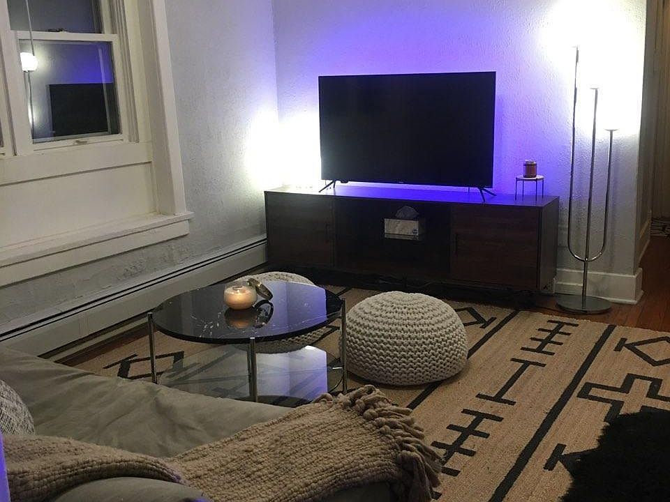 79 N Williams St #4, Crystal Lake, IL 60014 | Zillow