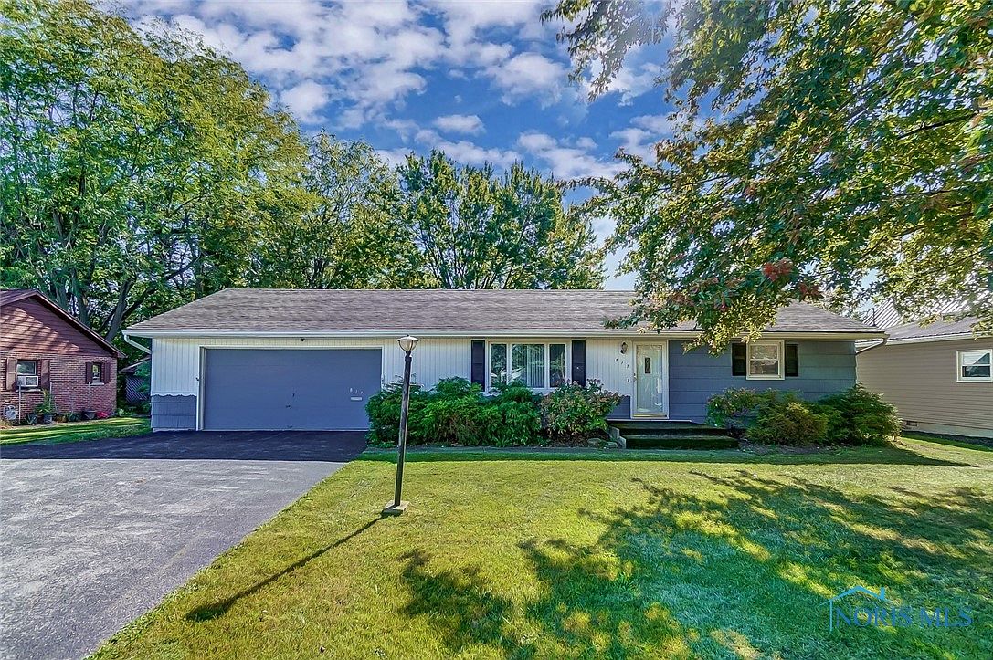 817 Crystal Ave, Findlay, OH 45840 | Zillow