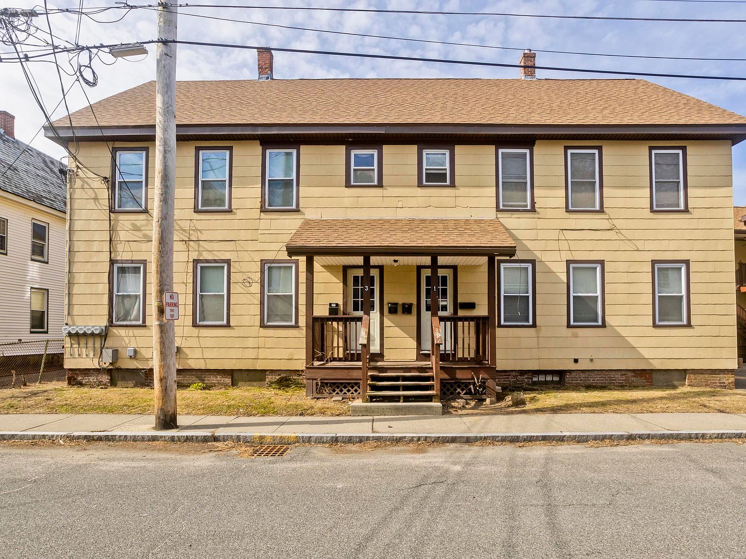 3 Grant St #2, South Hadley, MA 01075 | Zillow