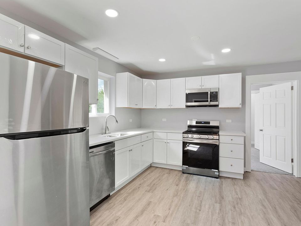 11344 S Edbrooke Ave Chicago IL | Zillow