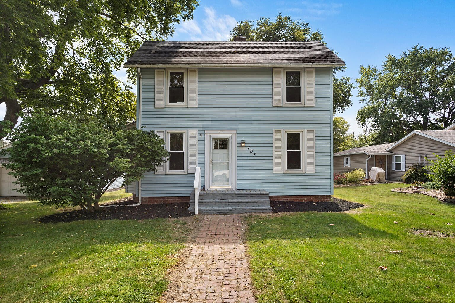 107 W Fillmore St, Philo, IL 61864 | Zillow