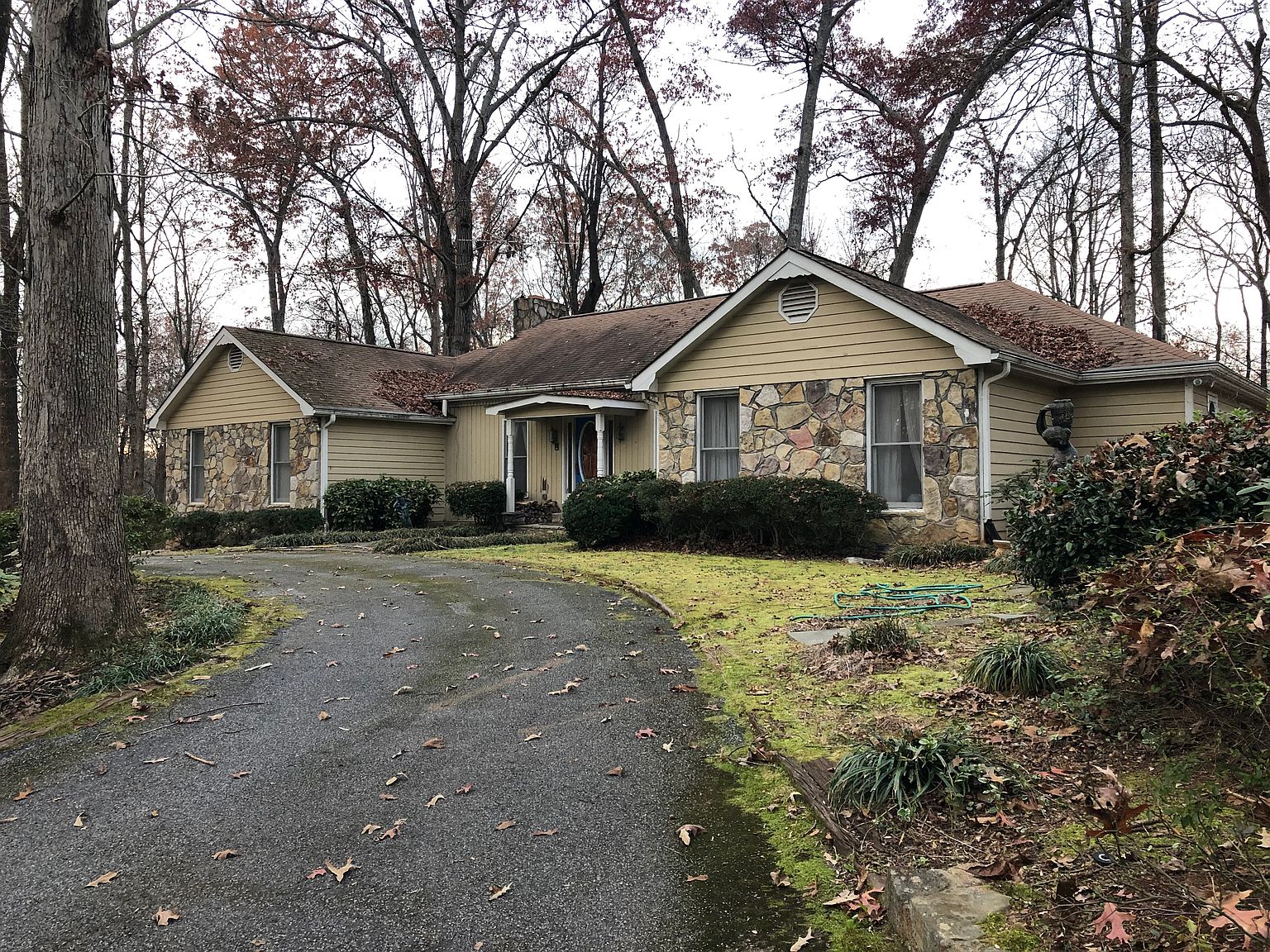 3490 Gravitt Rd, Cumming, GA 30040 | Zillow