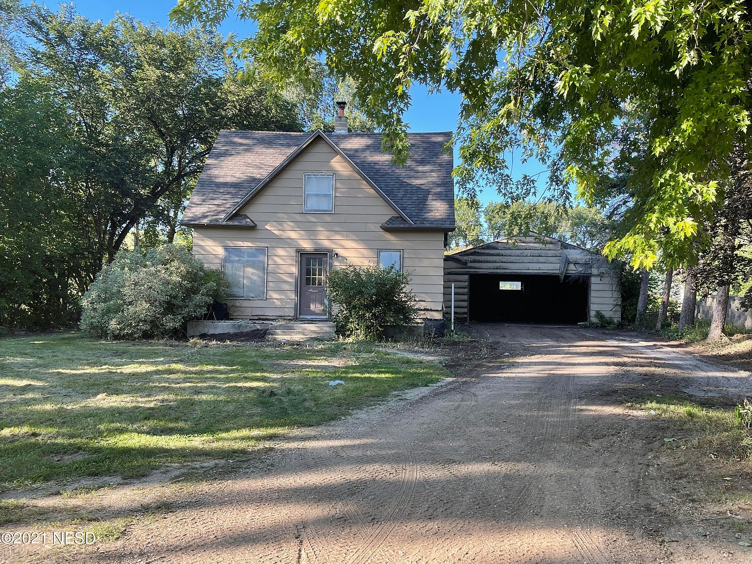 102 W 6th St, Revillo, SD 57259 | Zillow