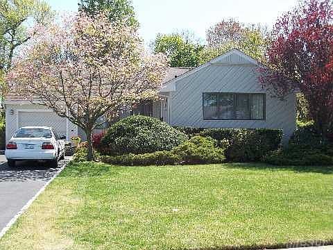 1269 Tulip Ln, Wantagh, NY 11793 | Zillow