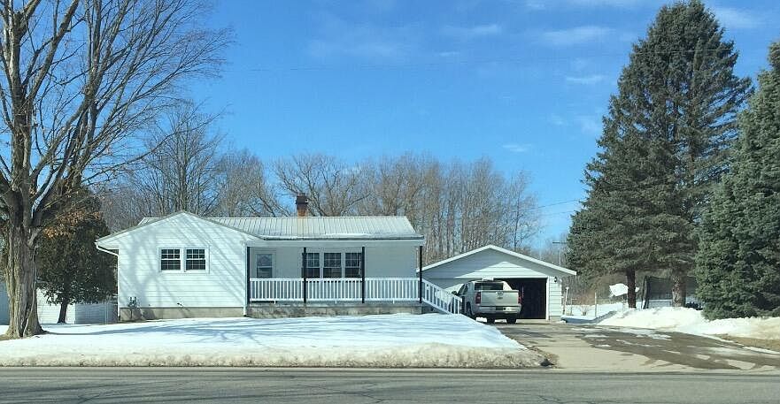 4277 S 220th Ave, Reed City, MI 49677 | Zillow