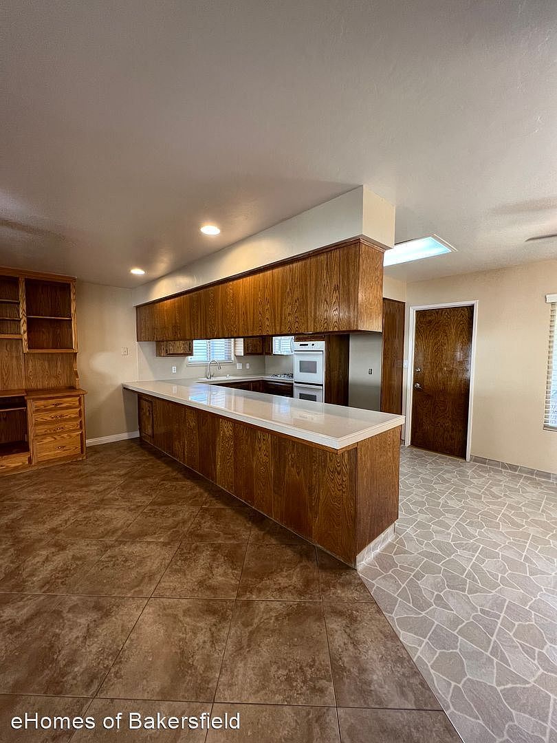 1705 Angels Camp St, Bakersfield, CA 93309 | Zillow