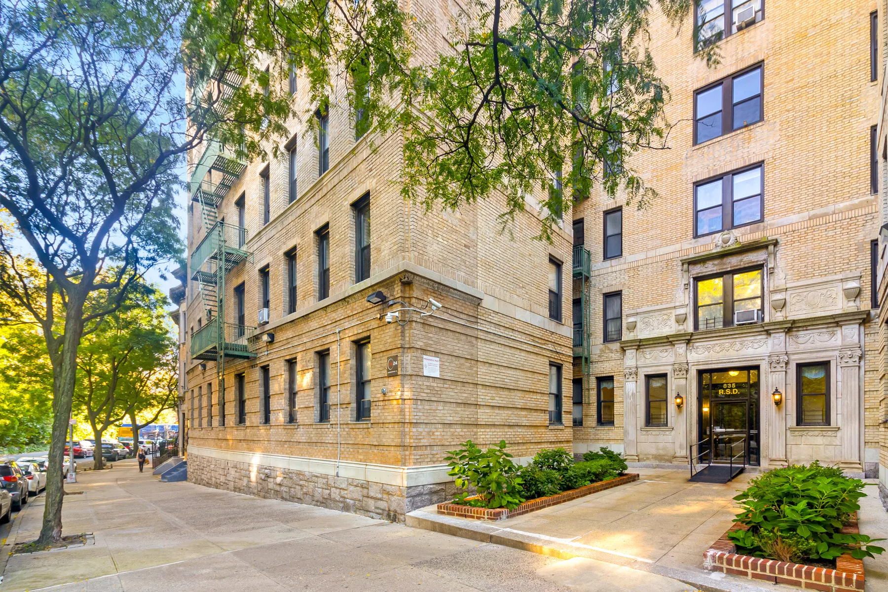 835 Riverside Drive #6J in Washington Heights, Manhattan | StreetEasy
