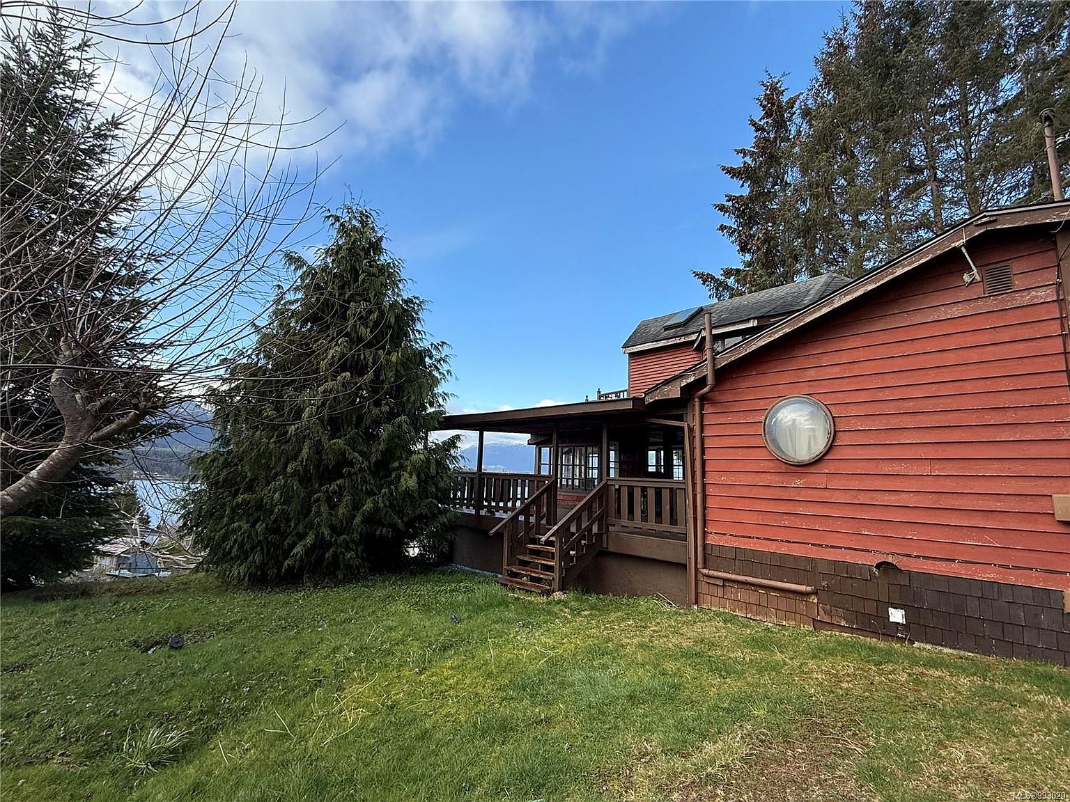 53 Cottonwood Rd, Alert Bay, BC V0N 1A0 | MLS #993020 | Zillow