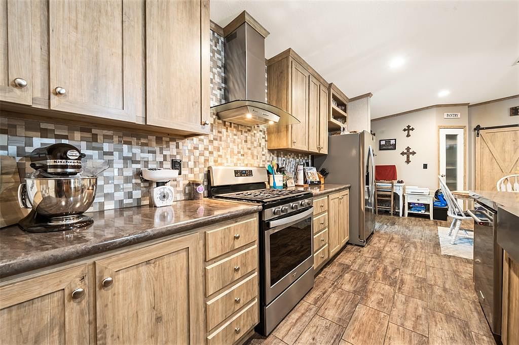 3270 County Road 2285, Cleveland, TX 77327 | MLS #78885352 | Zillow