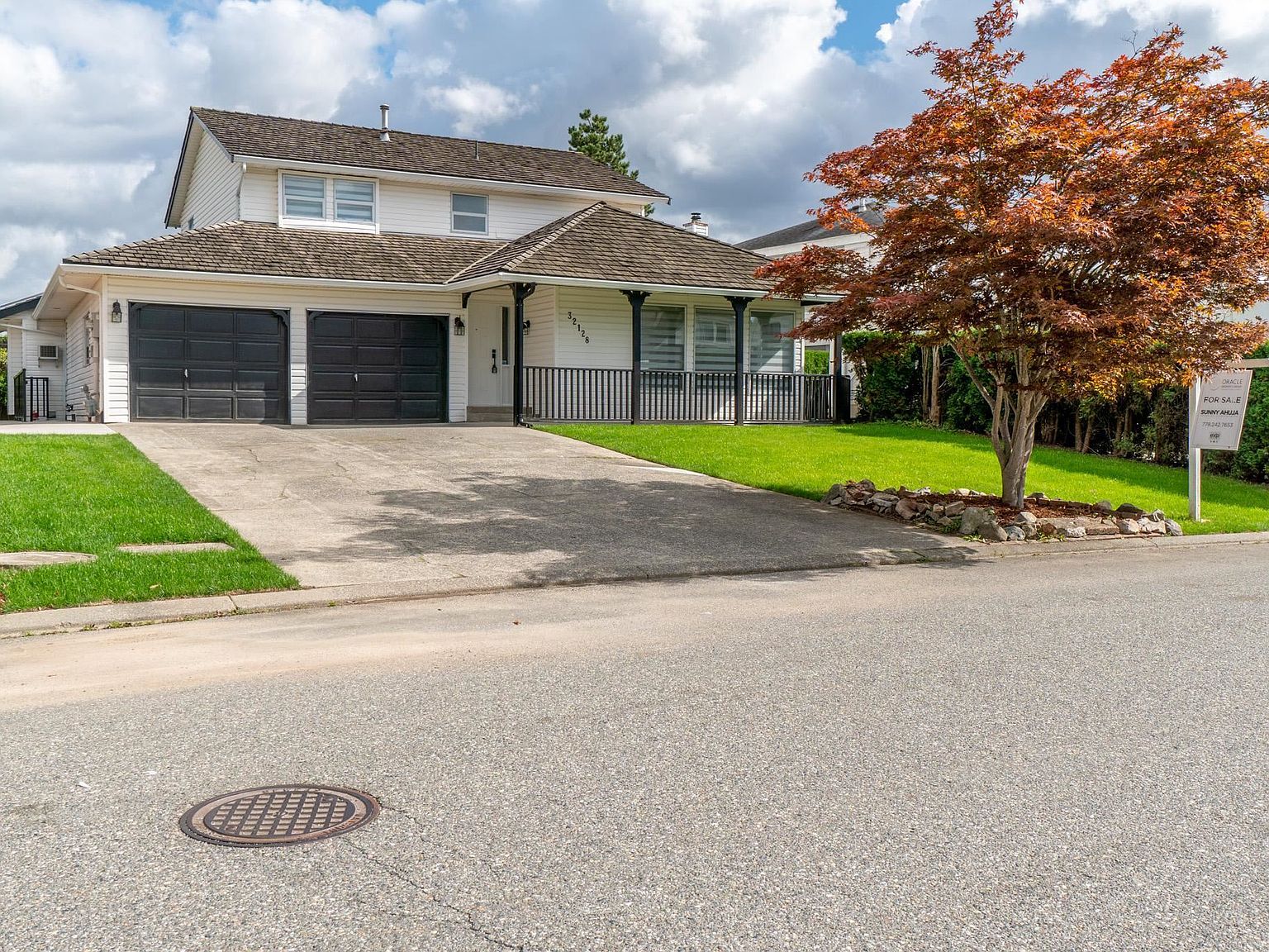 32128 Balfour Dr, Abbotsford, BC V2T 5C2 | MLS #R2938792 | Zillow