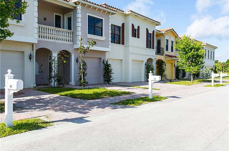 6095 Bella Rosa Ln, Vero Beach, FL 32966 | Zillow