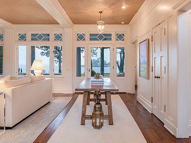 8 Philips Ln, Rye, NY 10580 | Zillow