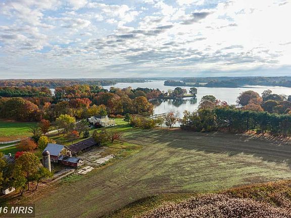 2403 Bennett Point Rd, Queenstown, MD 21658 | Zillow