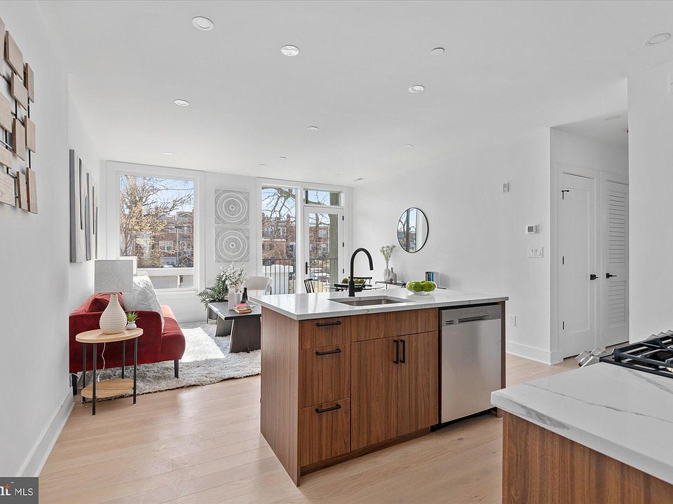 232 Hamilton St NW UNIT 6, Washington, DC 20011 | Zillow