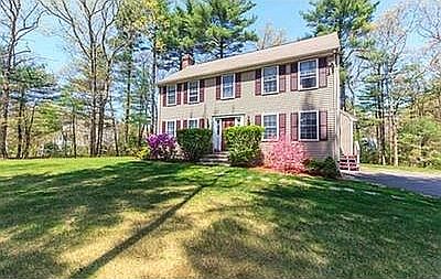 45 Pierce St, Foxboro, MA 02035 | Zillow