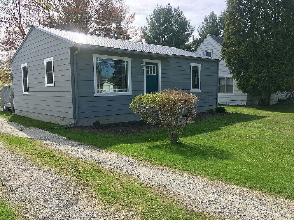 2679 Robbins Ct, Port Huron, MI 48060 | Zillow