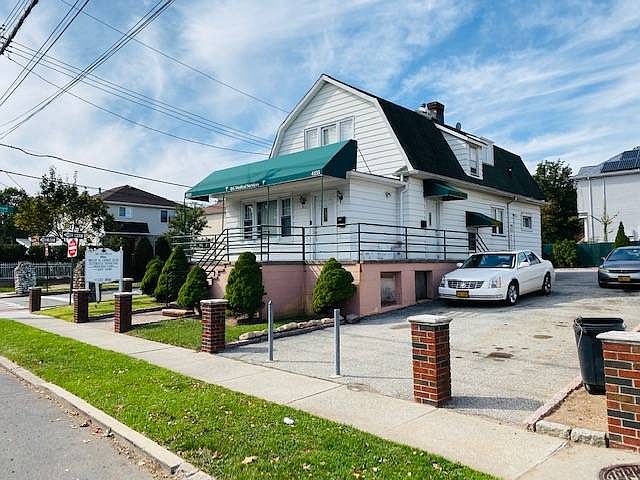 4335 Hylan Blvd, Staten Island, NY 10312 | Zillow