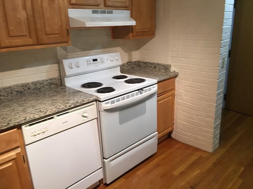 73 Tyler St #2, Boston, MA 02111 | Zillow