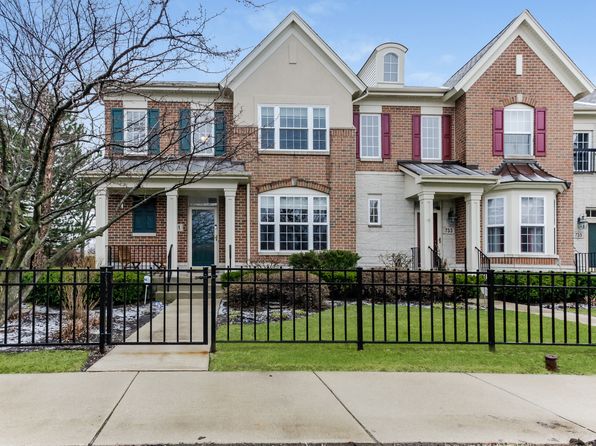 Deerfield Real Estate - Deerfield IL Homes For Sale | Zillow