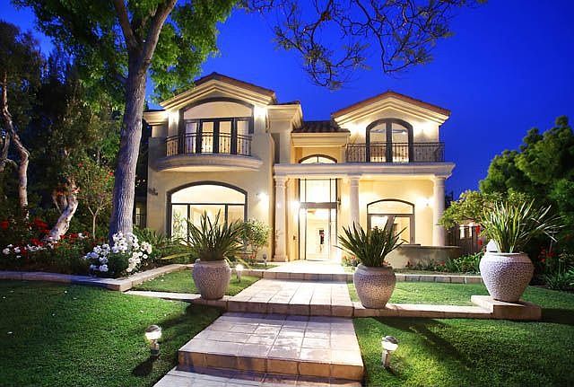 1057 Harvard St, Santa Monica, CA 90403 | Zillow