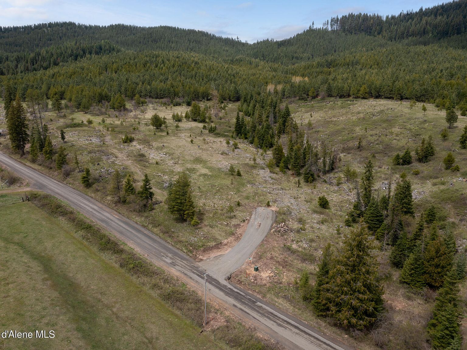 1379 Sheep Creek Rd #B, Santa, ID 83866 | Zillow