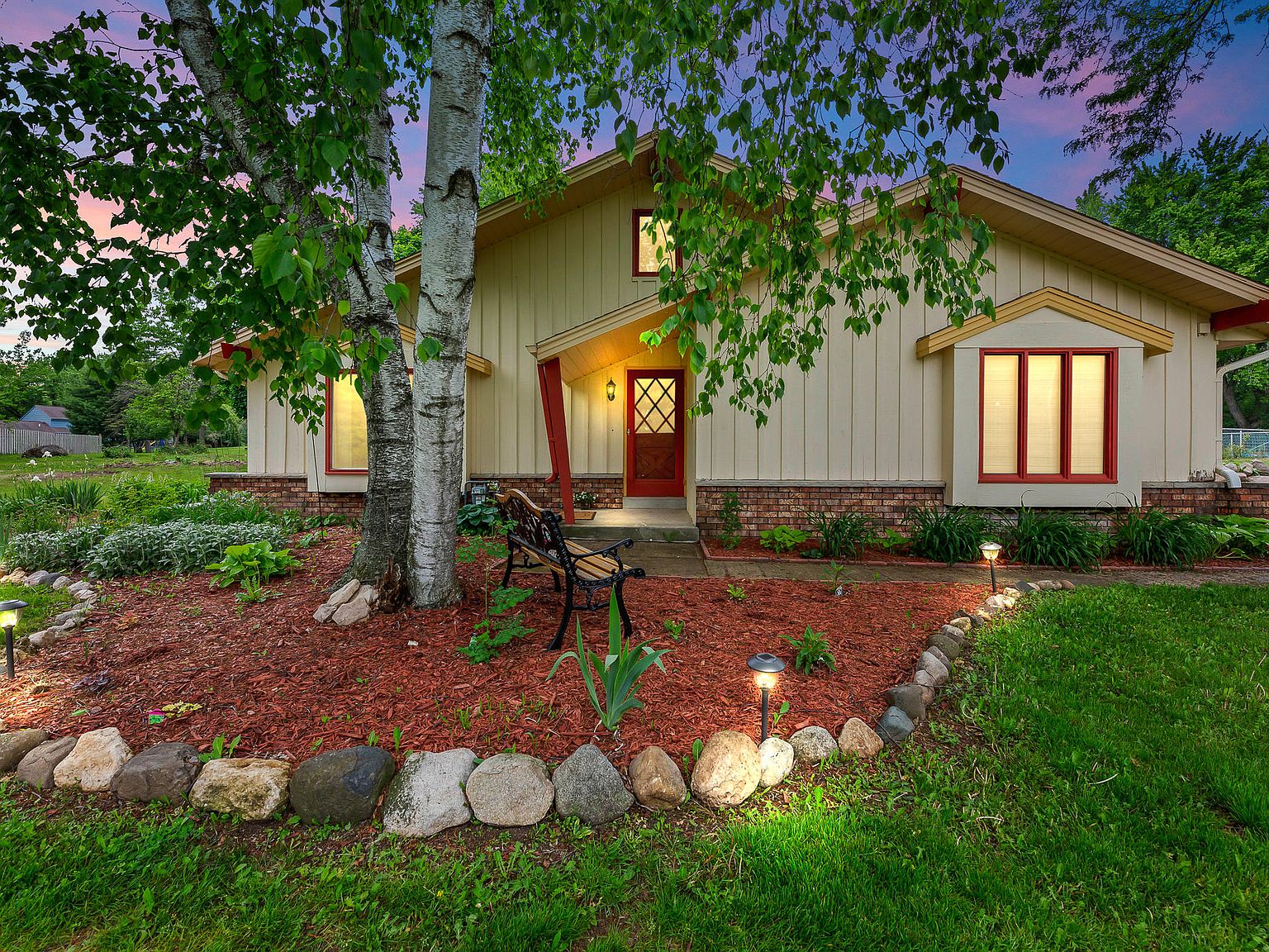 413 Gower Bae, Wales, WI 53183 | Zillow