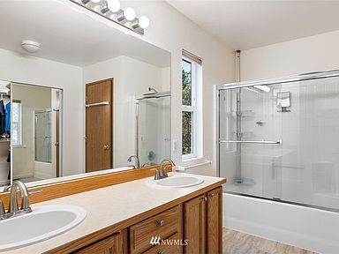 17427 92nd Avenue NE, Bothell, WA 98011 | Zillow