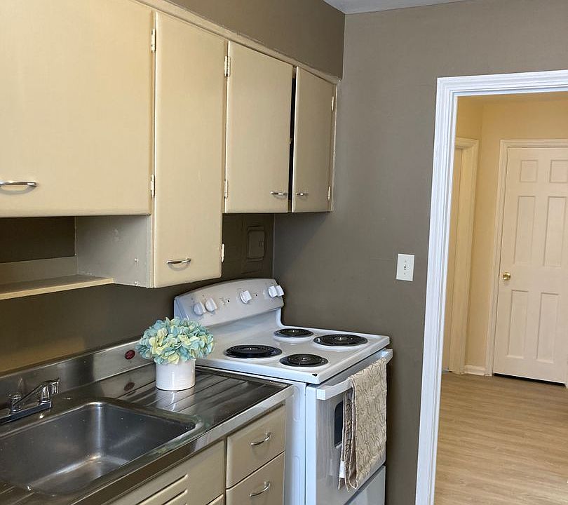 13809 Cedar Rd APT 105, Cleveland, OH 44118 | Zillow