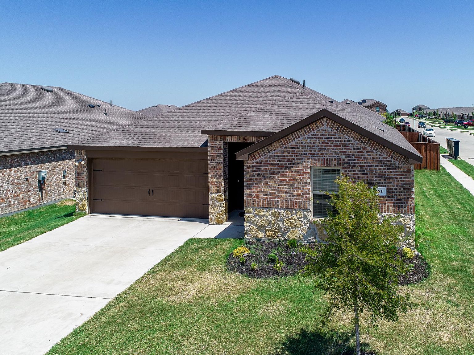 981 Glover Dr, Aubrey, TX 76227 | Zillow