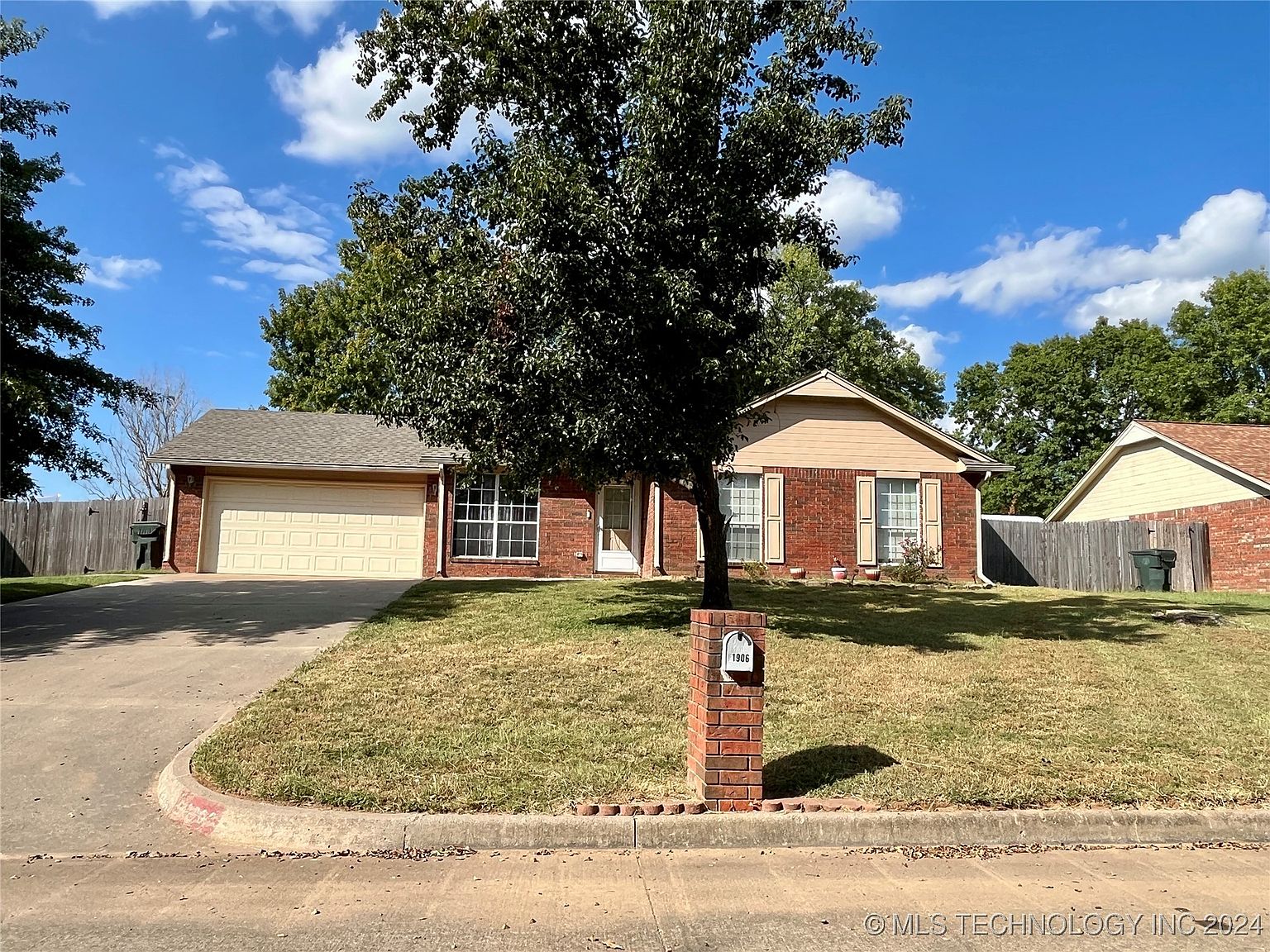 1906 Sunset Ridge Dr, Muskogee, OK 74403 | Zillow