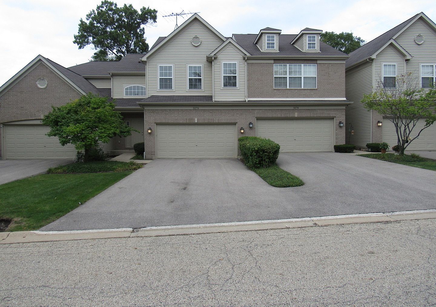 5276 Granite Ct UNIT 5276, Crystal Lake, IL 60012 | MLS #11892597 | Zillow