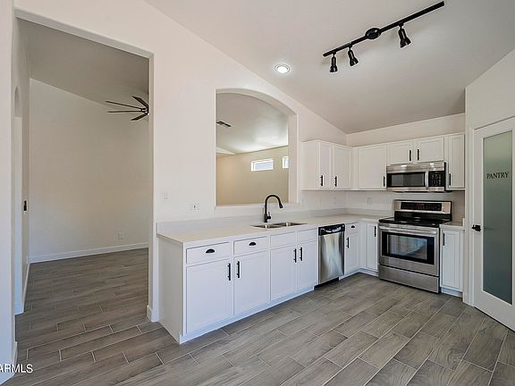 10767 W Flanagan St, Avondale, AZ 85323 | MLS #6589130 | Zillow