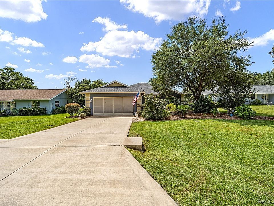 8835 SW 196th Terrace Rd, Dunnellon, FL 34432 | MLS #825759 | Zillow