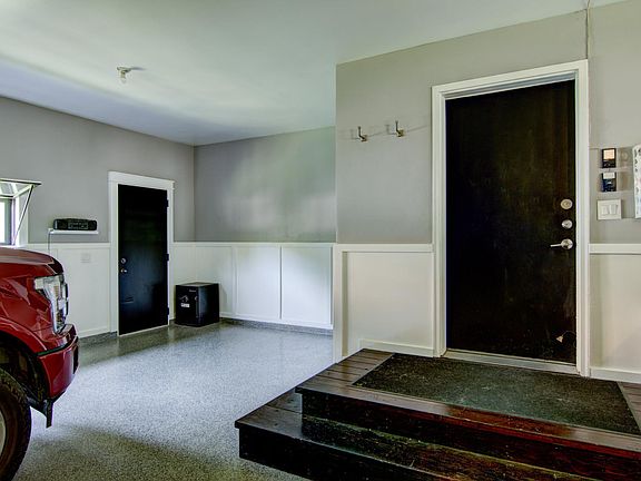 2030 County Road B W, Roseville, MN 55113 | MLS #6419420 | Zillow