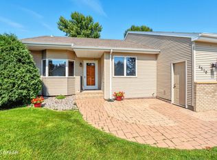 815 40th Ave S APT E119, Grand Forks, ND 58201 | MLS #25-1132 | Zillow