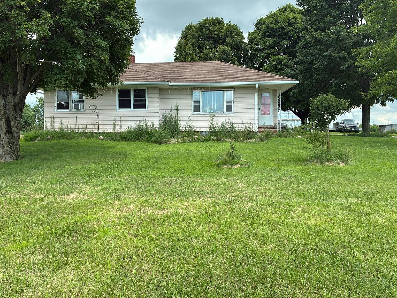 3280 Ford Ave, Woden, IA 50484 | Zillow