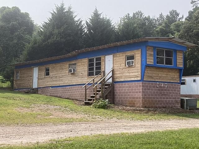 4523 Dion Ln, Conover, NC 28613 | Zillow