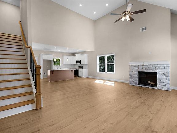 104 Hunter Dr NE, Calhoun, GA 30701 | MLS #7562128 | Zillow