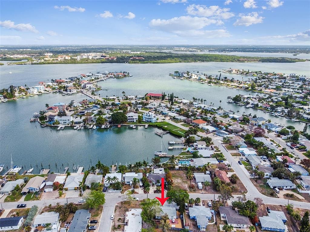 14028 E Parsley Dr, Madeira Beach, FL 33708 | MLS #U8217249 | Zillow