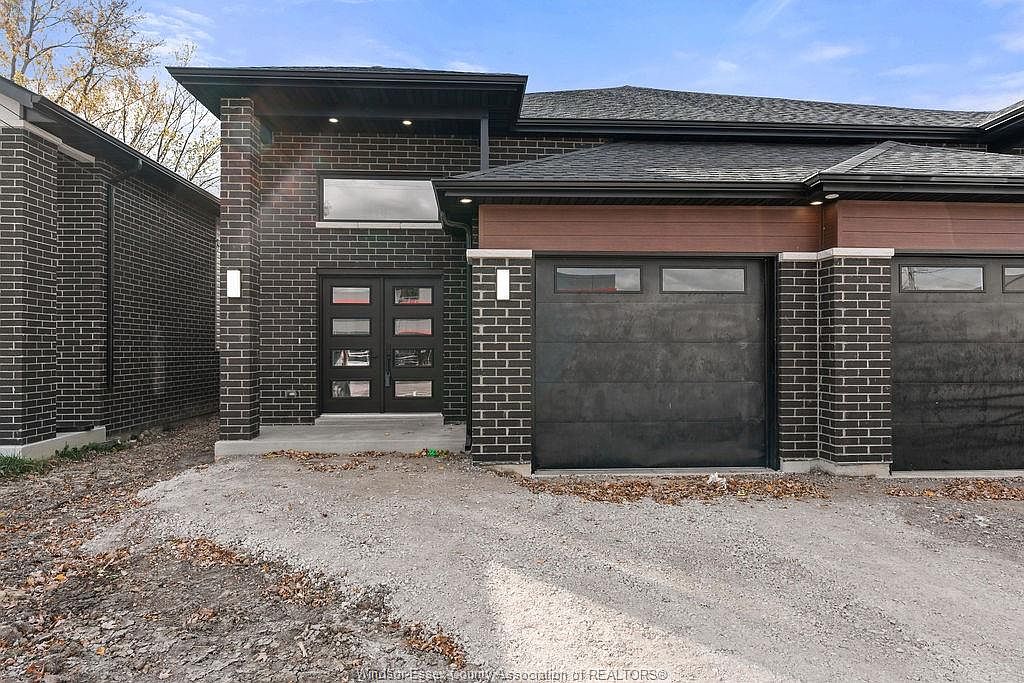 2611 Pillette Rd, Windsor, ON N8T 1P1 | MLS #25015437 | Zillow